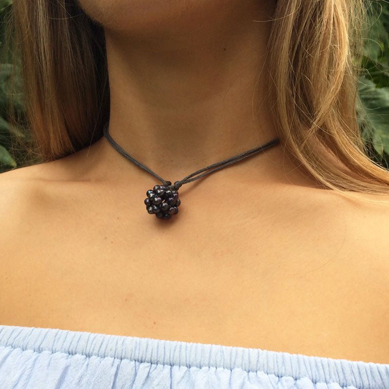 NECKLACES – PALM STRINGS